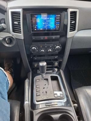 Zils Jeep Grand Cherokee 2008 Utena, ar dzinēja tilpumu 2.99 L un nobraukumu 225 tūkst. km par 6300 €, foto 18 vietnē AUTOMOTO.COM.LV