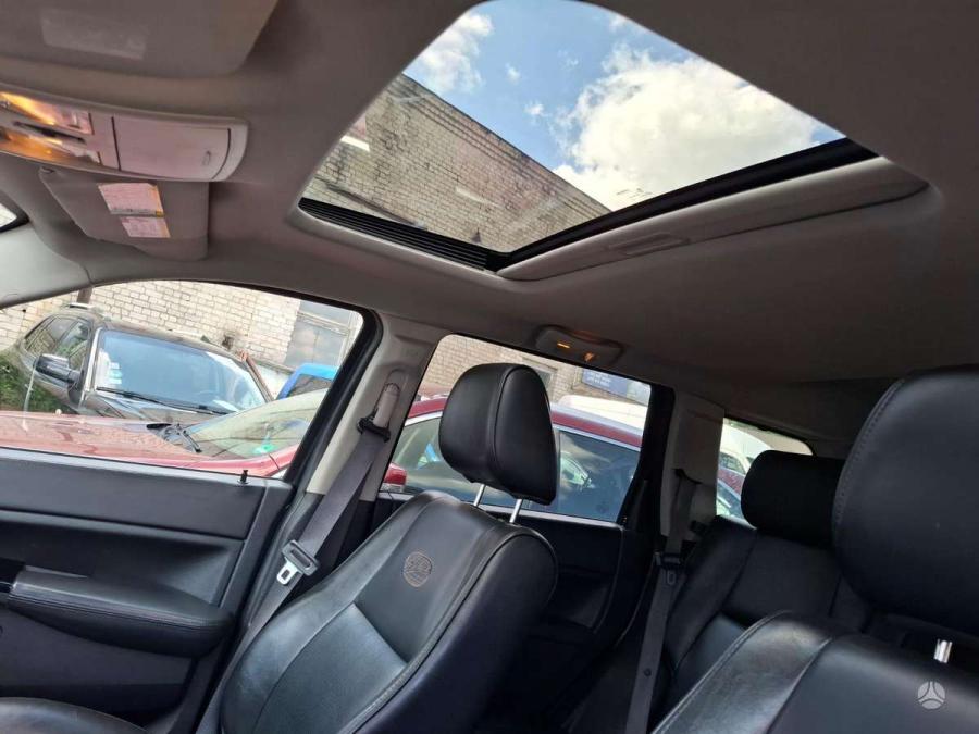 Zils Jeep Grand Cherokee 2008 Utena, ar dzinēja tilpumu 2.99 L un nobraukumu 225 tūkst. km par 6300 €, foto 25 vietnē AUTOMOTO.COM.LV