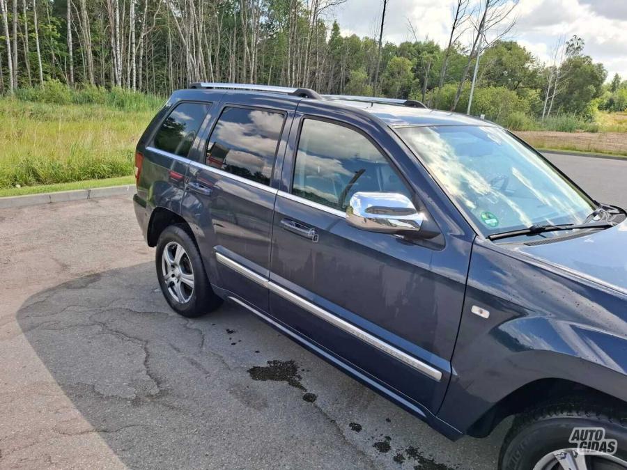Zils Jeep Grand Cherokee 2008 Utena, ar dzinēja tilpumu 3.00 L un nobraukumu 225 tūkst. km par 6300 €, foto 13 vietnē AUTOMOTO.COM.LV