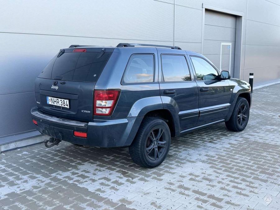 Zils Jeep Grand Cherokee 2008 Viļņa, ar dzinēja tilpumu 2.98 L un nobraukumu 371 tūkst. km par 3400 €, foto 4 vietnē AUTOMOTO.COM.LV