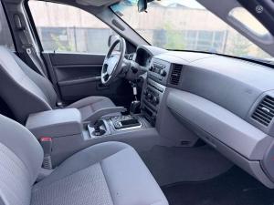 Zils Jeep Grand Cherokee 2008 Viļņa, ar dzinēja tilpumu 2.98 L un nobraukumu 371 tūkst. km par 3400 €, foto 10 vietnē AUTOMOTO.COM.LV