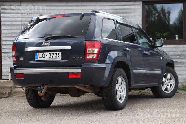 Blue Jeep Grand Cherokee 2009 in Valmiera, with an engine capacity of 3.00 L and mileage of 0 thousand km for 6300 €, photo 3 on AUTOMOTO.COM.LV
