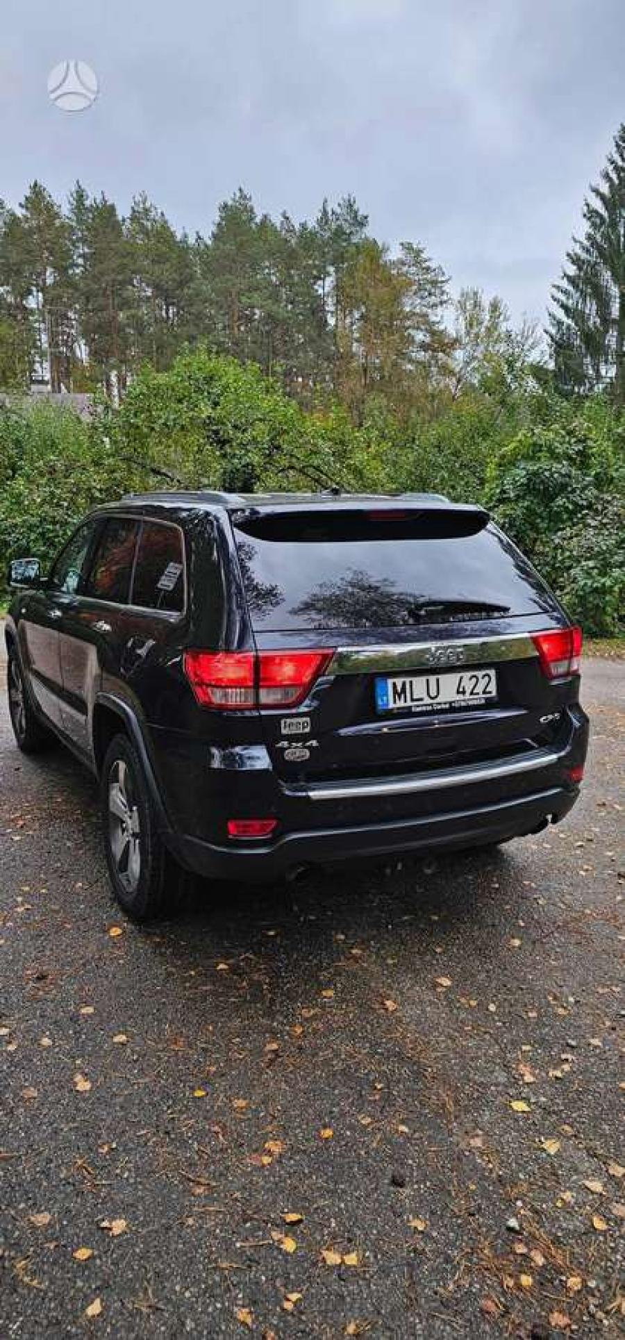 Zils Jeep Grand Cherokee 2011 Viļņa, ar dzinēja tilpumu 2.99 L un nobraukumu 290 tūkst. km par 11000 €, foto 11 vietnē AUTOMOTO.COM.LV