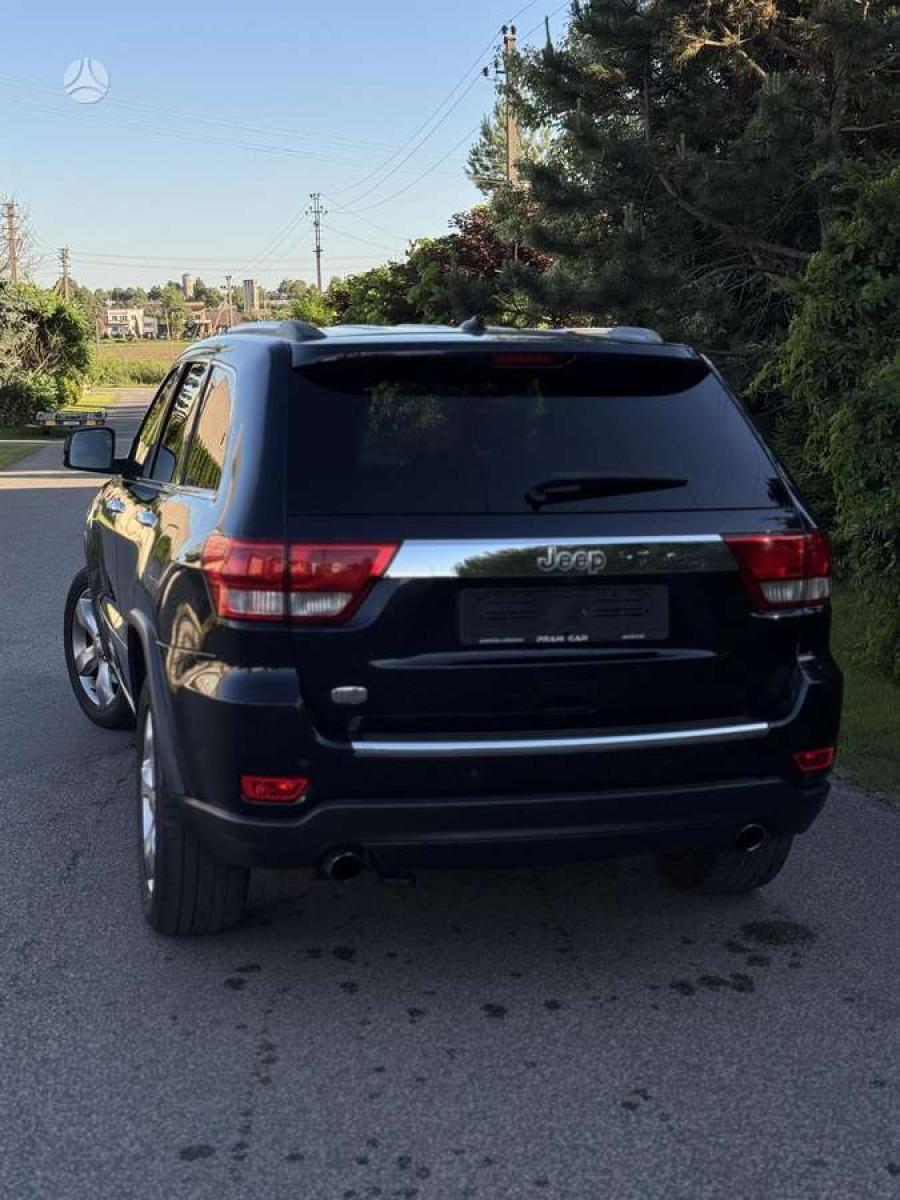 Zils Jeep Grand Cherokee 2011 Šalčininkai, ar dzinēja tilpumu 2.99 L un nobraukumu 301 tūkst. km par 5950 €, foto 7 vietnē AUTOMOTO.COM.LV