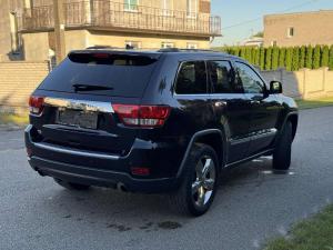 Zils Jeep Grand Cherokee 2011 Šalčininkai, ar dzinēja tilpumu 2.99 L un nobraukumu 301 tūkst. km par 5950 €, foto 8 vietnē AUTOMOTO.COM.LV