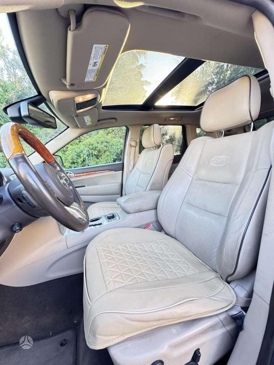Zils Jeep Grand Cherokee 2011 Šalčininkai, ar dzinēja tilpumu 2.99 L un nobraukumu 301 tūkst. km par 5950 €, foto 14 vietnē AUTOMOTO.COM.LV