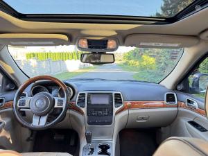 Zils Jeep Grand Cherokee 2011 Šalčininkai, ar dzinēja tilpumu 2.99 L un nobraukumu 301 tūkst. km par 5950 €, foto 17 vietnē AUTOMOTO.COM.LV