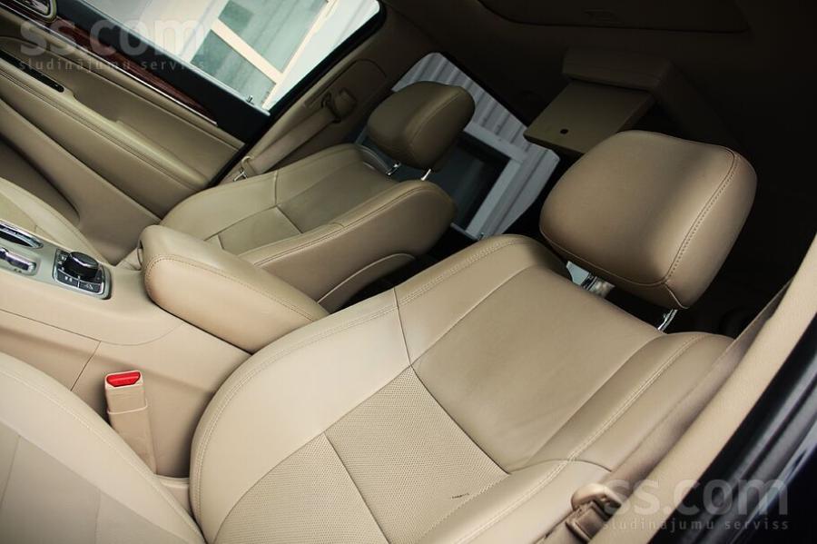 Zils Jeep Grand Cherokee 2012 Rīga, ar dzinēja tilpumu 3.60 L un nobraukumu 0 tūkst. km par 8450 €, foto 19 vietnē AUTOMOTO.COM.LV