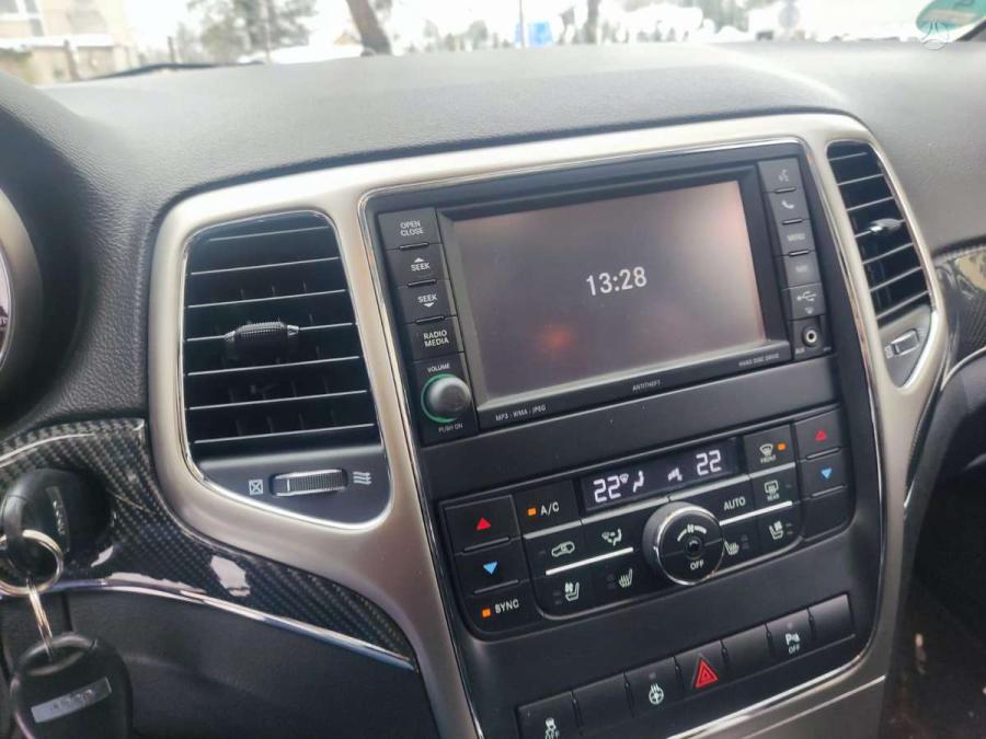 Синий Джип Гранд Чероки 2013 в Утена, объемом двигателя 3.00 л и пробегом 290 тыс. км за 8700 €, фото 15 на AUTOMOTO.COM.LV