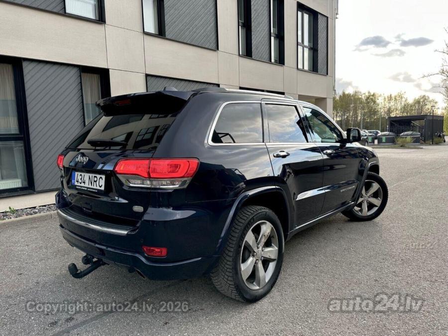 Zils Jeep Grand Cherokee 2013 Tartu, ar dzinēja tilpumu 3.00 L un nobraukumu 270 tūkst. km par 11990 €, foto 4 vietnē AUTOMOTO.COM.LV