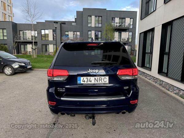 Blue Jeep Grand Cherokee 2013 in Tartu, with an engine capacity of 3.00 L and mileage of 270 thousand km for 11990 €, photo 8 on AUTOMOTO.COM.LV