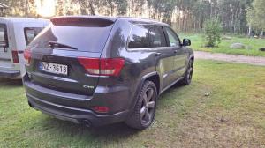 Zils Jeep Grand Cherokee 2013 Rīga, ar dzinēja tilpumu 3.00 L un nobraukumu 172 tūkst. km par 7000 €, foto 3 vietnē AUTOMOTO.COM.LV