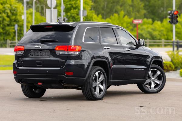 Zils Jeep Grand Cherokee 2013 Jelgava, ar dzinēja tilpumu 3.00 L un nobraukumu 0 tūkst. km par 12200 €, foto 3 vietnē AUTOMOTO.COM.LV