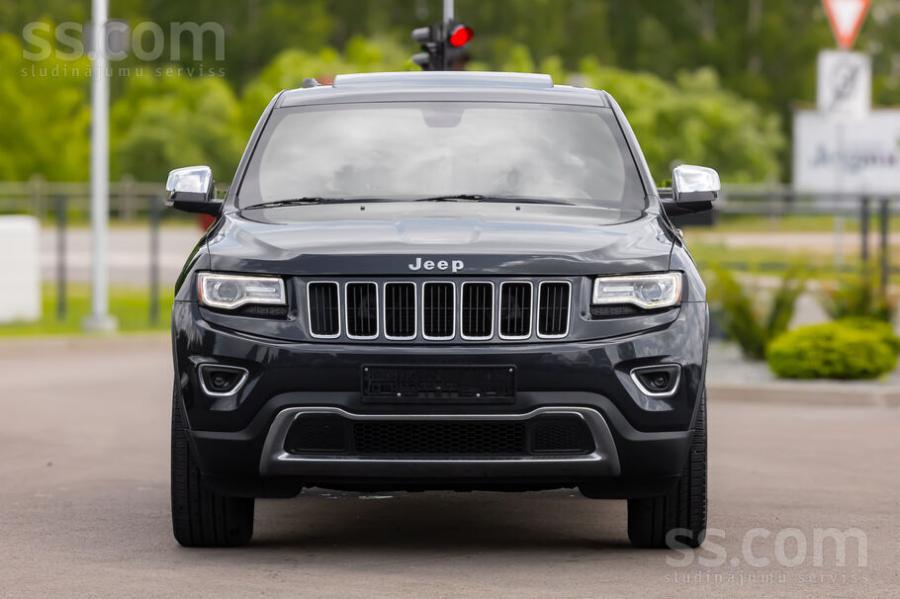 Blue Jeep Grand Cherokee 2013 in Jelgava, with an engine capacity of 3.00 L and mileage of 0 thousand km for 12200 €, photo 7 on AUTOMOTO.COM.LV