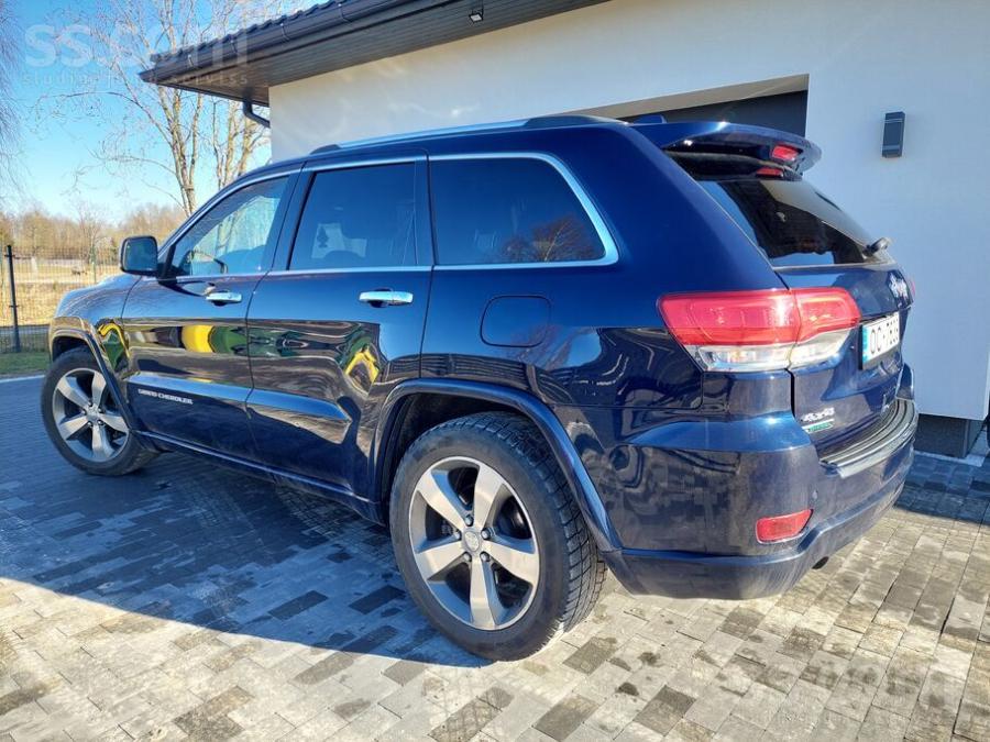 Blue Jeep Grand Cherokee 2014 in Jelgava, with an engine capacity of 3.00 L and mileage of 143 thousand km for 12000 €, photo 9 on AUTOMOTO.COM.LV