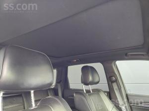 Blue Jeep Grand Cherokee 2014 in Jelgava, with an engine capacity of 3.00 L and mileage of 143 thousand km for 12000 €, photo 16 on AUTOMOTO.COM.LV