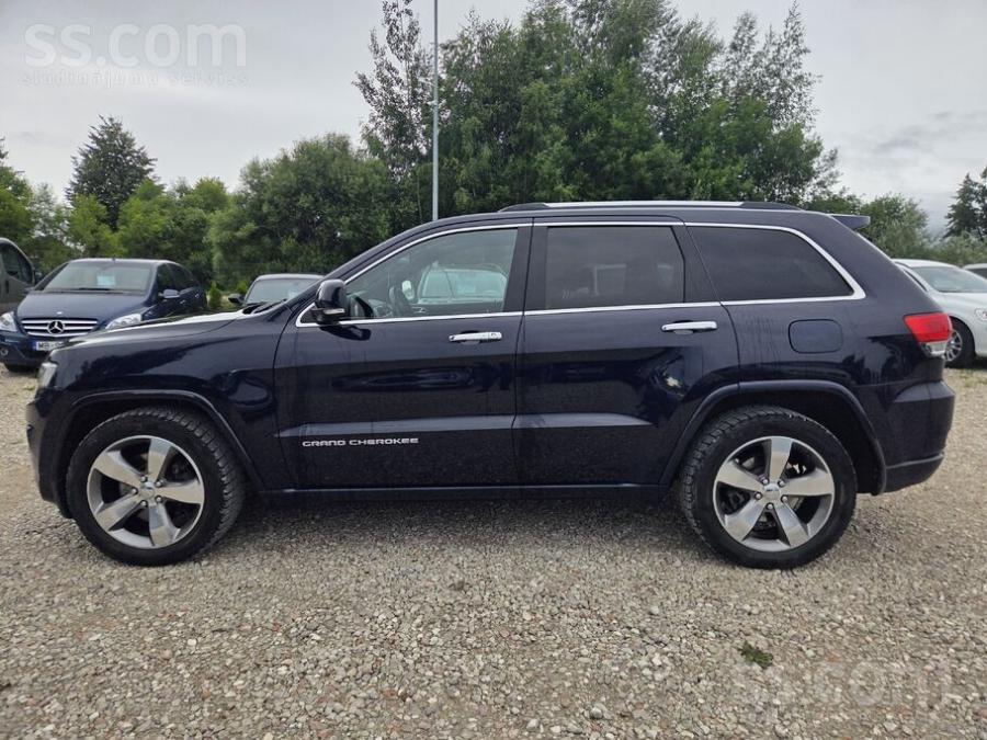 Zils Jeep Grand Cherokee 2014 Jelgava, ar dzinēja tilpumu 3.00 L un nobraukumu 0 tūkst. km par 11600 €, foto 3 vietnē AUTOMOTO.COM.LV