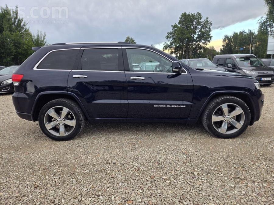 Zils Jeep Grand Cherokee 2014 Jelgava, ar dzinēja tilpumu 3.00 L un nobraukumu 0 tūkst. km par 11600 €, foto 7 vietnē AUTOMOTO.COM.LV