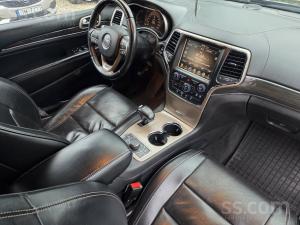 Zils Jeep Grand Cherokee 2014 Jelgava, ar dzinēja tilpumu 3.00 L un nobraukumu 0 tūkst. km par 11600 €, foto 16 vietnē AUTOMOTO.COM.LV