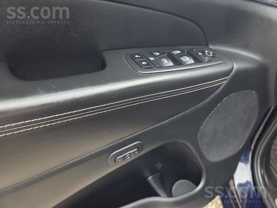 Zils Jeep Grand Cherokee 2014 Jelgava, ar dzinēja tilpumu 3.00 L un nobraukumu 0 tūkst. km par 11600 €, foto 22 vietnē AUTOMOTO.COM.LV