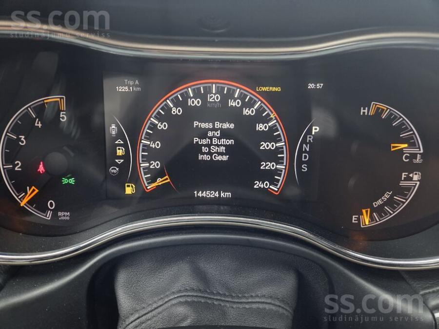 Zils Jeep Grand Cherokee 2014 Jelgava, ar dzinēja tilpumu 3.00 L un nobraukumu 0 tūkst. km par 11600 €, foto 25 vietnē AUTOMOTO.COM.LV