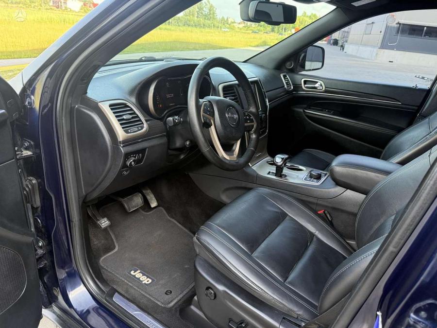Blue Jeep Grand Cherokee 2014 in Siauliai, with an engine capacity of 2.99 L and mileage of 238 thousand km for 9200 €, photo 12 on AUTOMOTO.COM.LV