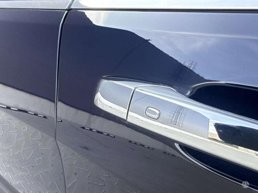 Blue Jeep Grand Cherokee 2014 in Siauliai, with an engine capacity of 2.99 L and mileage of 238 thousand km for 9200 €, photo 23 on AUTOMOTO.COM.LV