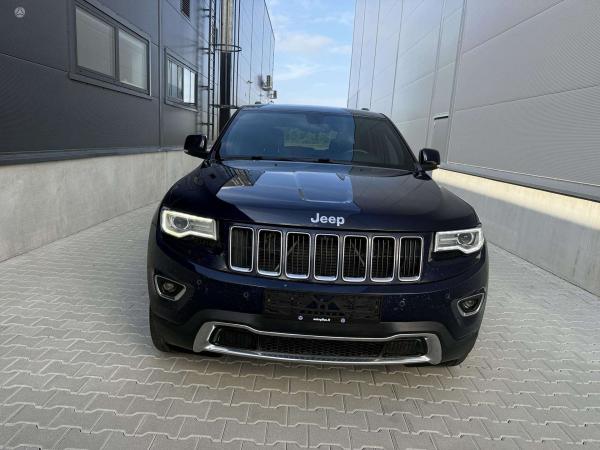 Zils Jeep Grand Cherokee 2014 Šauļi, ar dzinēja tilpumu 2.99 L un nobraukumu 238 tūkst. km par 8950 €, foto 3 vietnē AUTOMOTO.COM.LV