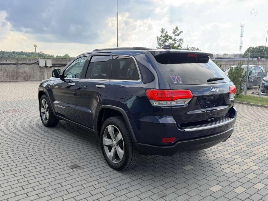 Zils Jeep Grand Cherokee 2015 Šauļi, ar dzinēja tilpumu 3.60 L un nobraukumu 180 tūkst. km par 9900 €, foto 9 vietnē AUTOMOTO.COM.LV