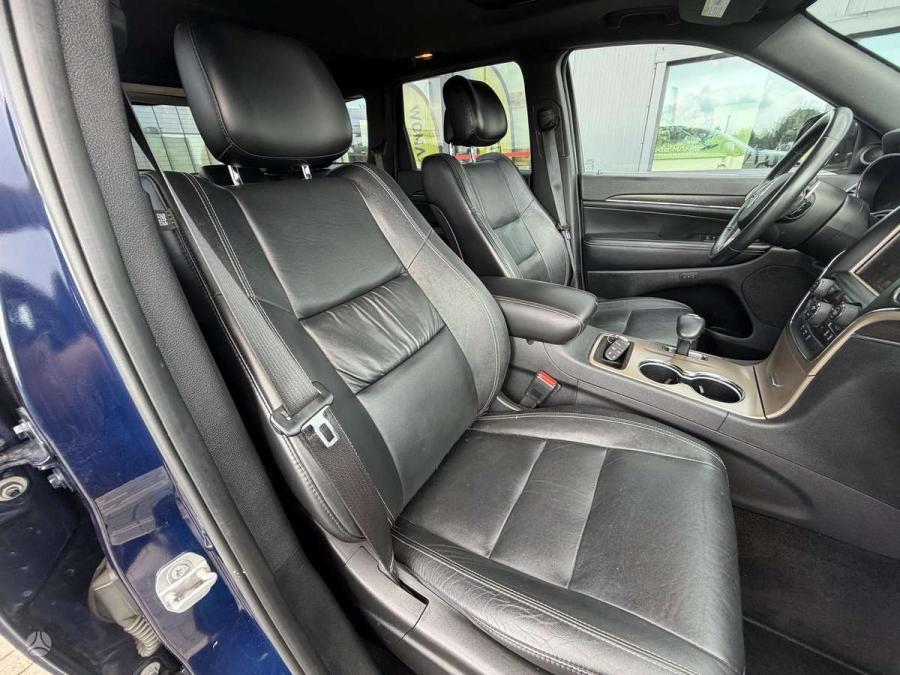 Zils Jeep Grand Cherokee 2015 Šauļi, ar dzinēja tilpumu 3.60 L un nobraukumu 180 tūkst. km par 9900 €, foto 15 vietnē AUTOMOTO.COM.LV