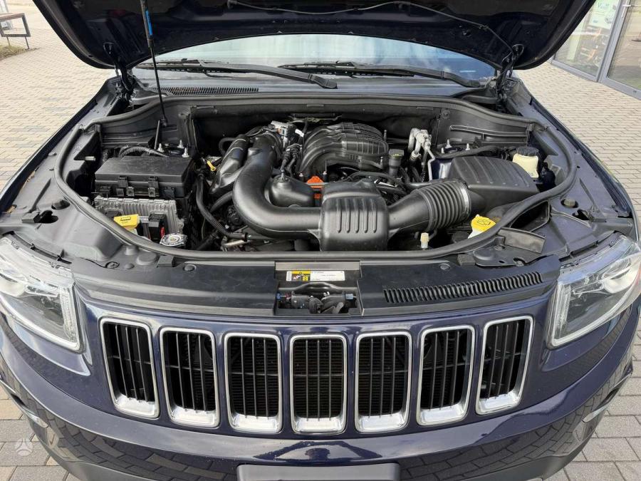 Zils Jeep Grand Cherokee 2015 Šauļi, ar dzinēja tilpumu 3.60 L un nobraukumu 180 tūkst. km par 9900 €, foto 24 vietnē AUTOMOTO.COM.LV