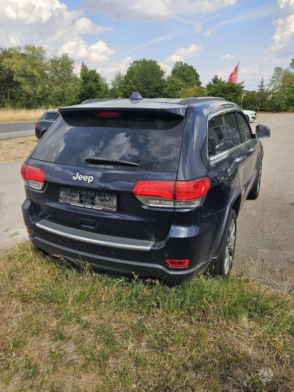 Zils Jeep Grand Cherokee 2015 Utena, ar dzinēja tilpumu 2.99 L un nobraukumu 351 tūkst. km par 8999 €, foto 2 vietnē AUTOMOTO.COM.LV