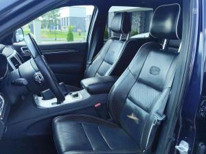 Blue Jeep Grand Cherokee 2015 in Kaunas, with an engine capacity of 3.60 L and mileage of 244 thousand km for 11000 €, photo 9 on AUTOMOTO.COM.LV