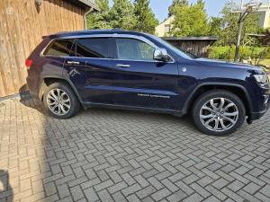 Blue Jeep Grand Cherokee 2015 in Utena, with an engine capacity of 2.99 L and mileage of 320 thousand km for 5999 €, photo 3 on AUTOMOTO.COM.LV