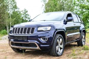 Zils Jeep Grand Cherokee 2015 Kretinga, ar dzinēja tilpumu 3.00 L un nobraukumu 177 tūkst. km par 14999 €, foto  vietnē AUTOMOTO.COM.LV
