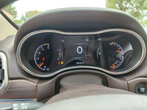 Blue Jeep Grand Cherokee 2015 in Taurage, with an engine capacity of 2.99 L and mileage of 197 thousand km for 10900 €, photo 15 on AUTOMOTO.COM.LV