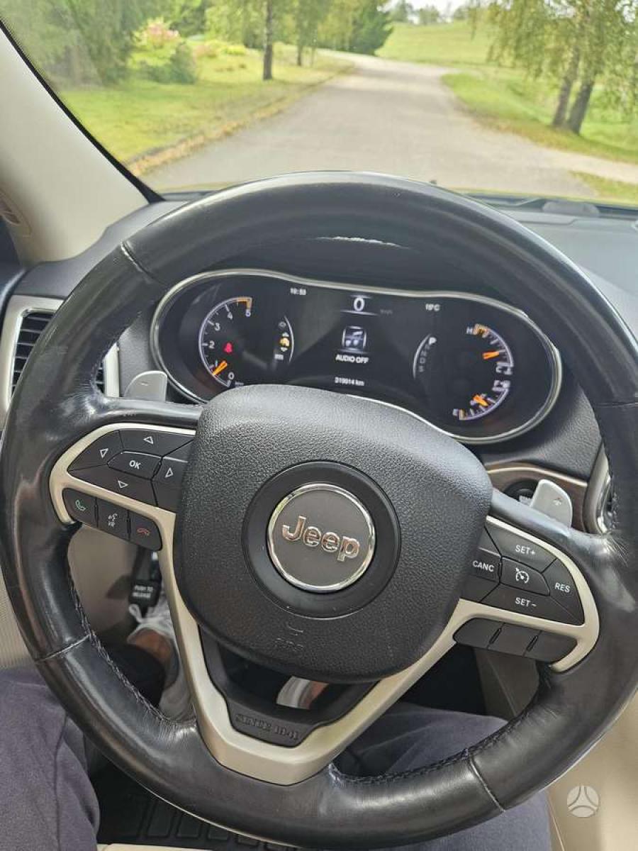 Zils Jeep Grand Cherokee 2015 Utena, ar dzinēja tilpumu 2.99 L un nobraukumu 320 tūkst. km par 9999 €, foto 16 vietnē AUTOMOTO.COM.LV