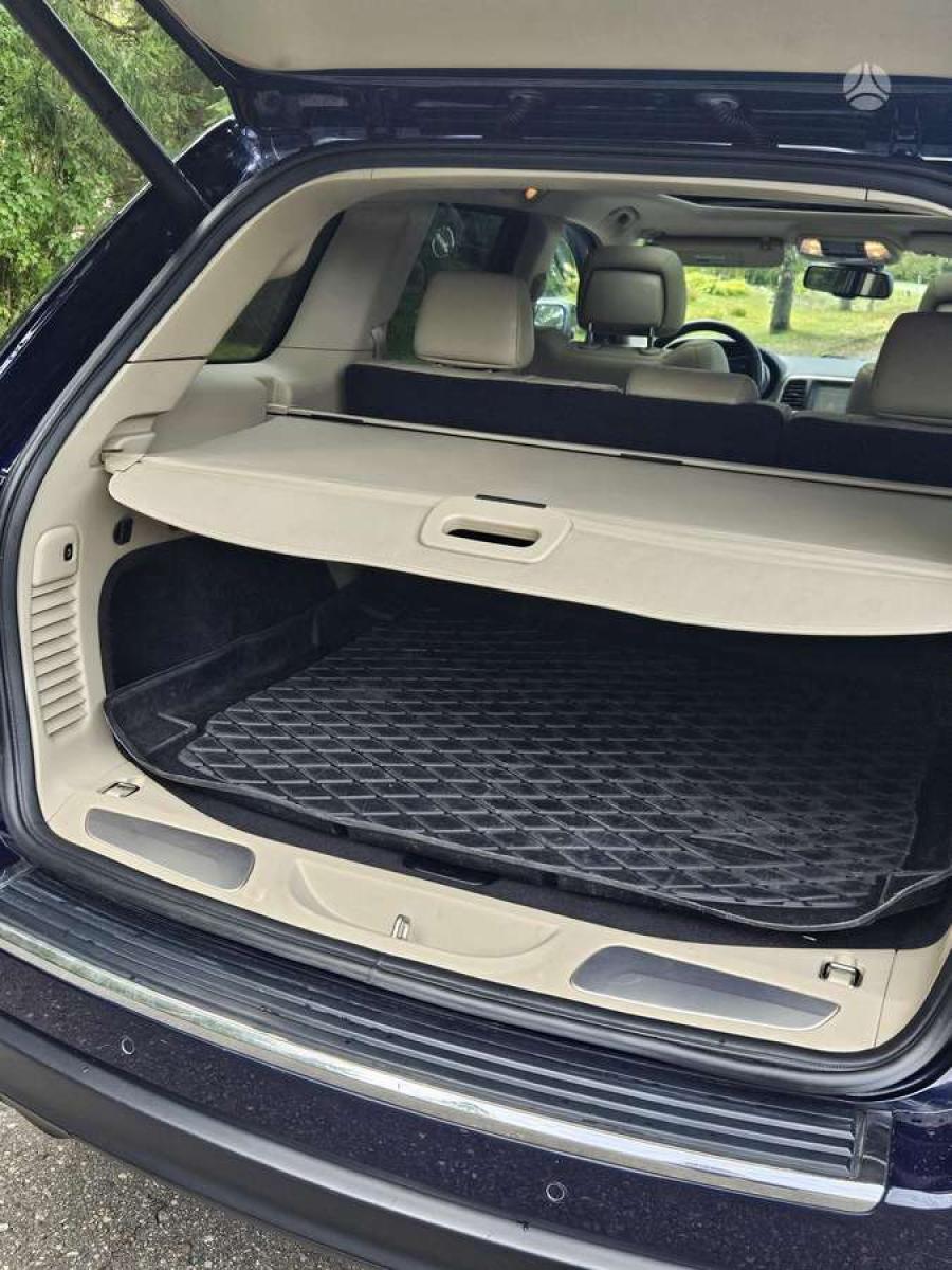 Zils Jeep Grand Cherokee 2015 Utena, ar dzinēja tilpumu 2.99 L un nobraukumu 320 tūkst. km par 9999 €, foto 22 vietnē AUTOMOTO.COM.LV