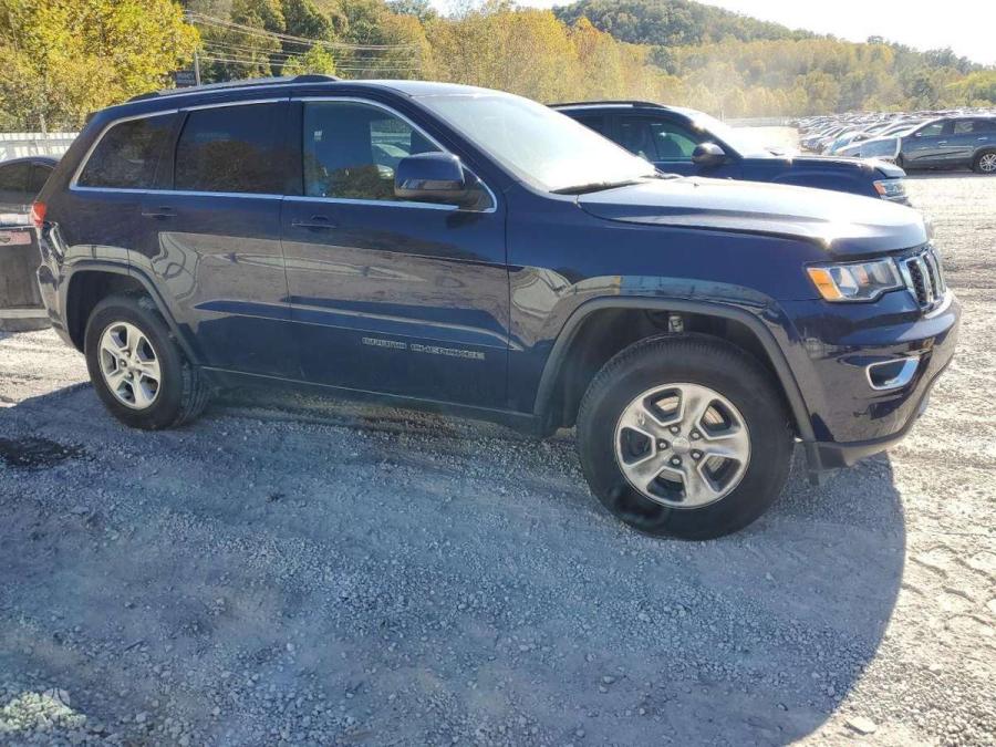 Blue Jeep Grand Cherokee 2017 in Vilnius, with an engine capacity of 3.60 L and mileage of 293 thousand km for 10700 €, photo 3 on AUTOMOTO.COM.LV