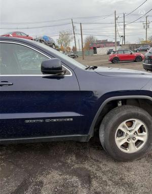 Blue Jeep Grand Cherokee 2017 in Vilnius, with an engine capacity of 3.60 L and mileage of 293 thousand km for 10700 €, photo 22 on AUTOMOTO.COM.LV