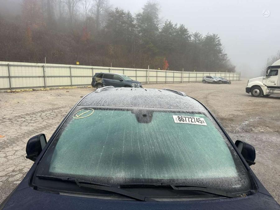 Blue Jeep Grand Cherokee 2017 in Vilnius, with an engine capacity of 3.60 L and mileage of 293 thousand km for 10700 €, photo 27 on AUTOMOTO.COM.LV