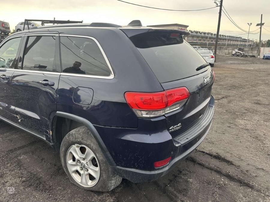 Blue Jeep Grand Cherokee 2017 in Vilnius, with an engine capacity of 3.60 L and mileage of 293 thousand km for 10700 €, photo 28 on AUTOMOTO.COM.LV