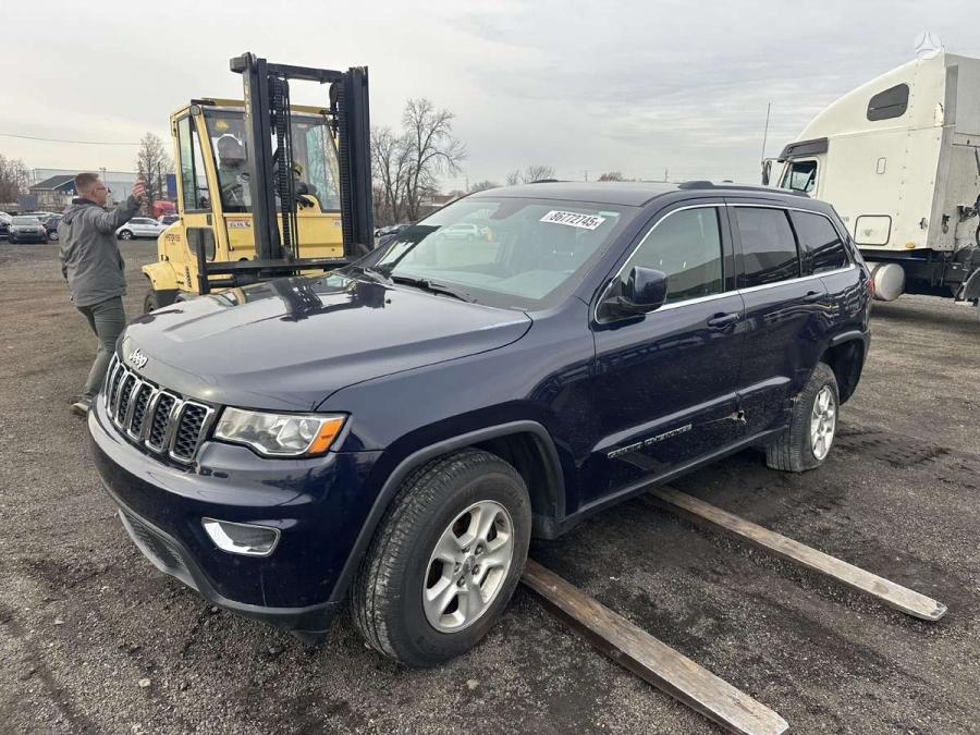 Blue Jeep Grand Cherokee 2017 in Vilnius, with an engine capacity of 3.60 L and mileage of 293 thousand km for 10700 €, photo 32 on AUTOMOTO.COM.LV