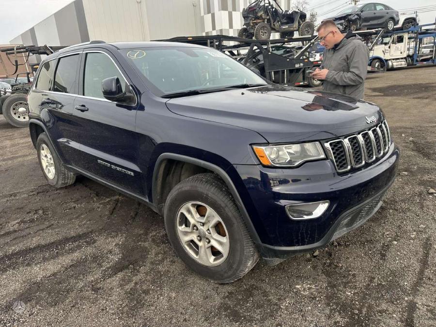 Blue Jeep Grand Cherokee 2017 in Vilnius, with an engine capacity of 3.60 L and mileage of 293 thousand km for 10700 €, photo 33 on AUTOMOTO.COM.LV