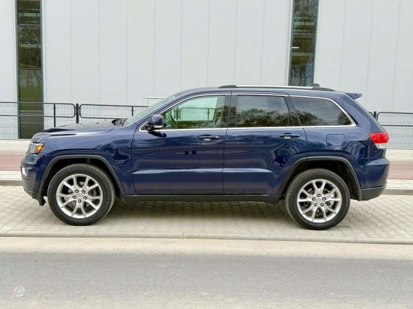 Zils Jeep Grand Cherokee 2017 Viļņa, ar dzinēja tilpumu 3.60 L un nobraukumu 293 tūkst. km par 14650 €, foto 6 vietnē AUTOMOTO.COM.LV