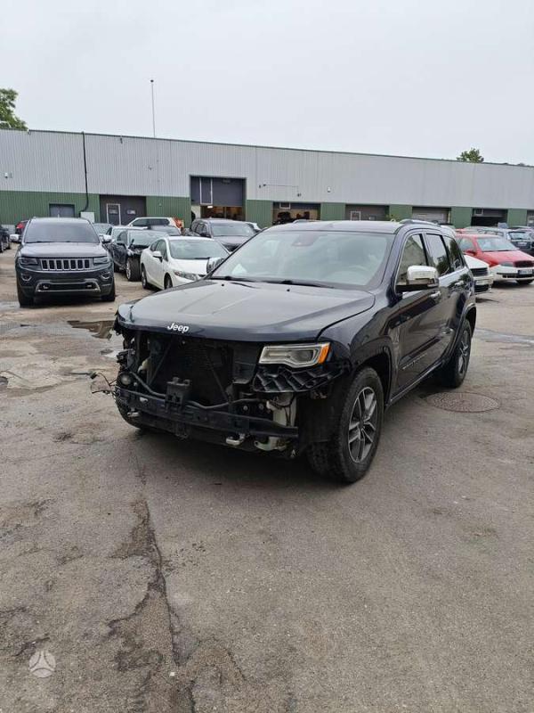 Zils Jeep Grand Cherokee 2017 Kauņa, ar dzinēja tilpumu 5.65 L un nobraukumu 226 tūkst. km par 10800 €, foto 1 vietnē AUTOMOTO.COM.LV