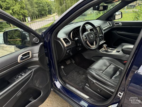 Blue Jeep Grand Cherokee 2017 in Vilnius, with an engine capacity of 3.60 L and mileage of 181 thousand km for 15900 €, photo 8 on AUTOMOTO.COM.LV