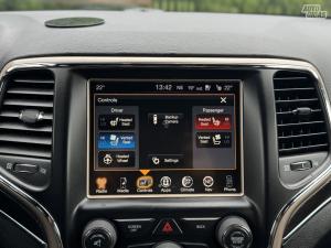 Zils Jeep Grand Cherokee 2017 Viļņa, ar dzinēja tilpumu 3.60 L un nobraukumu 181 tūkst. km par 15900 €, foto 23 vietnē AUTOMOTO.COM.LV