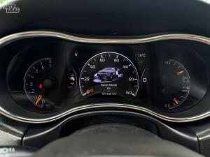 Zils Jeep Grand Cherokee 2017 Viļņa, ar dzinēja tilpumu 3.60 L un nobraukumu 181 tūkst. km par 15900 €, foto 25 vietnē AUTOMOTO.COM.LV