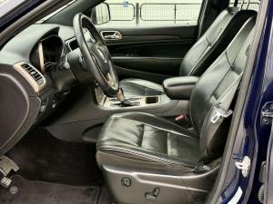 Zils Jeep Grand Cherokee 2017 Viļņa, ar dzinēja tilpumu 3.60 L un nobraukumu 293 tūkst. km par 13700 €, foto 16 vietnē AUTOMOTO.COM.LV